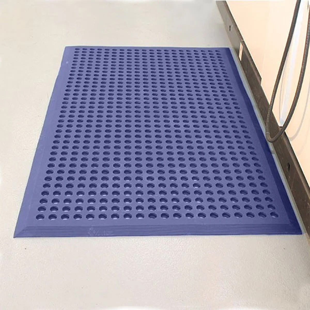 WorkSafe Matting - Durable and Comfortable Safety Mats